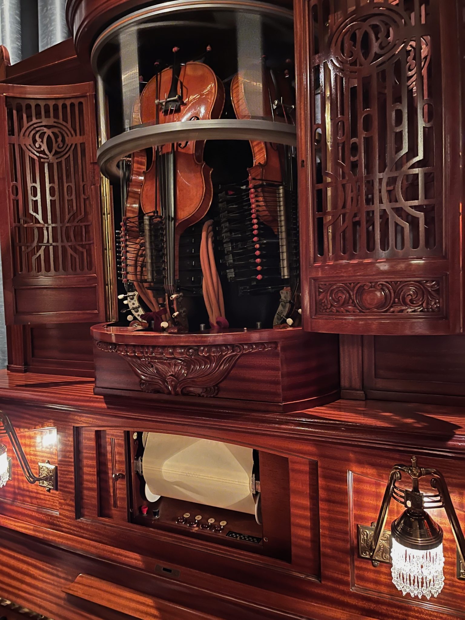 Mechanical Music Machines from the early 1900s - FolkWorks